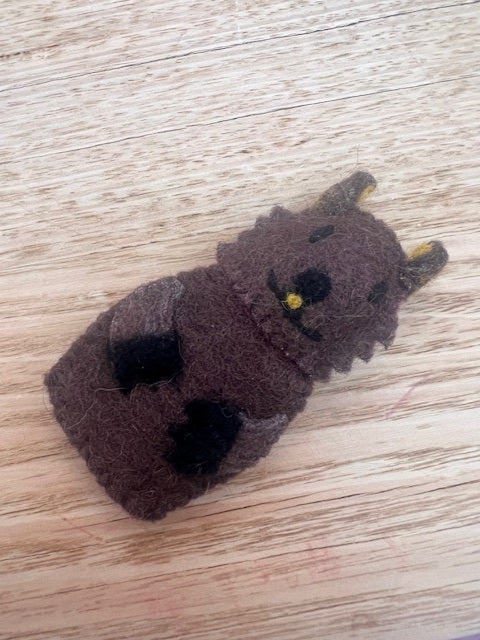 Tara Treasures - Wombat finger puppet | Oak & Haven